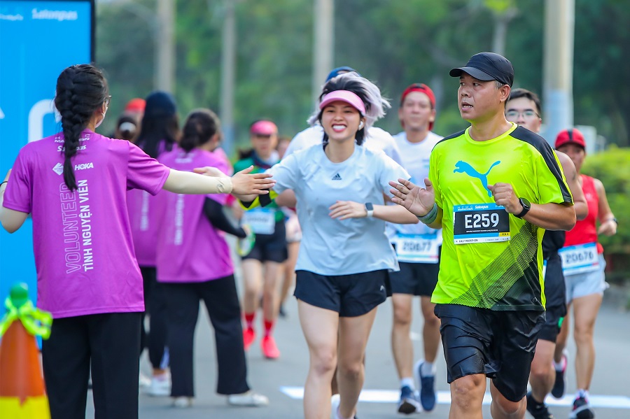 Volunteer - HCMC Marathon